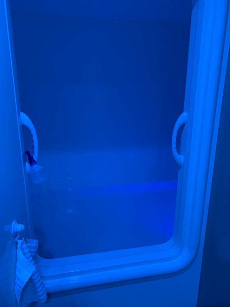 IMAGINE FLOAT - 12 Photos & 11 Reviews - Float Spa - 290 W Main St ...