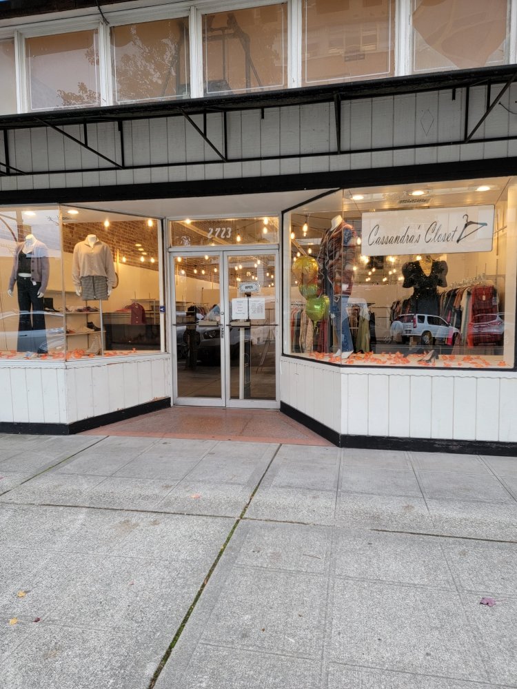 CASSANDRA’S CLOSET - Updated May 2024 - 2723 Colby Ave, Everett, Washington - Used, Vintage ...