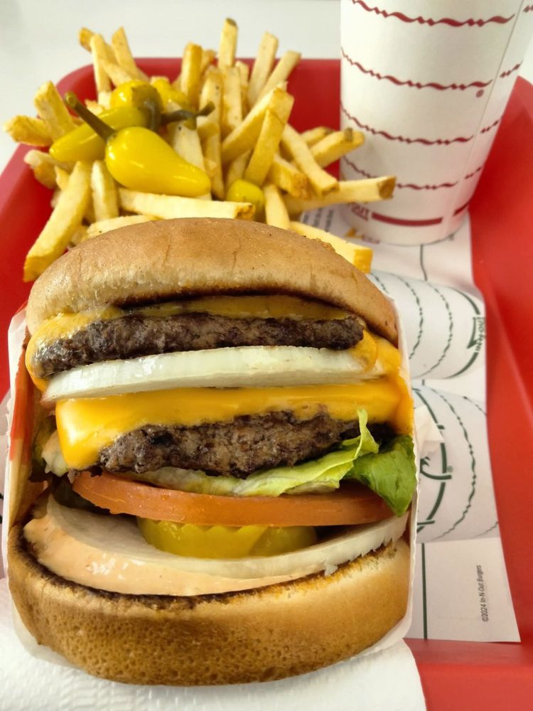 IN-N-OUT BURGER - Updated January 2026 - 34 Photos & 39 Reviews - 20512 ...