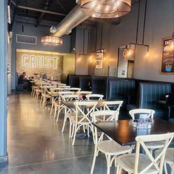 CRUST PIZZA CO. - HEDWIG VILLAGE - Updated January 2026 - 166 Photos ...