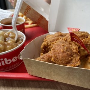JOLLIBEE - 215 Photos & 127 Reviews - 11891 E Colonial Dr, Orlando ...