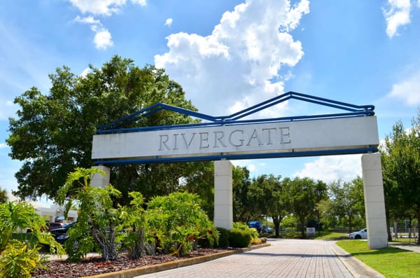 RIVERGATE COMMONS - Updated April 2025 - 3016 N US Highway 301, Tampa ...