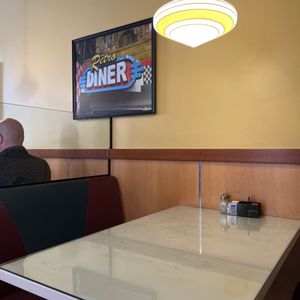 JT’S DINER - 352 Photos & 541 Reviews - 37011 Cook St, Palm Desert ...