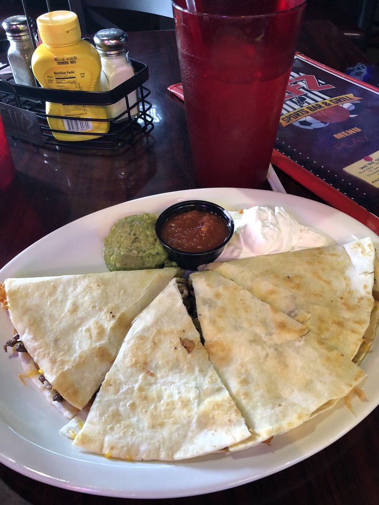 REFZ SPORTS BAR & GRILL - 15 Photos & 13 Reviews - Sports Bars - 212 NE ...