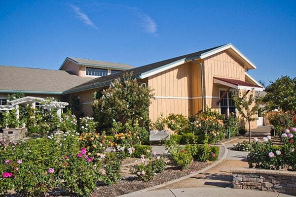 SACRAMENTO PUBLIC LIBRARY - SOUTH NATOMAS - Updated December 2025 - 58 ...