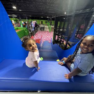 FUN CITY TRAMPOLINE PARK - Updated February 2025 - 40 Photos & 29 ...