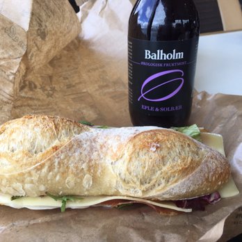 FLÅM BAKERI - Updated September 2025 - 49 Photos & 25 Reviews - Flåm ...