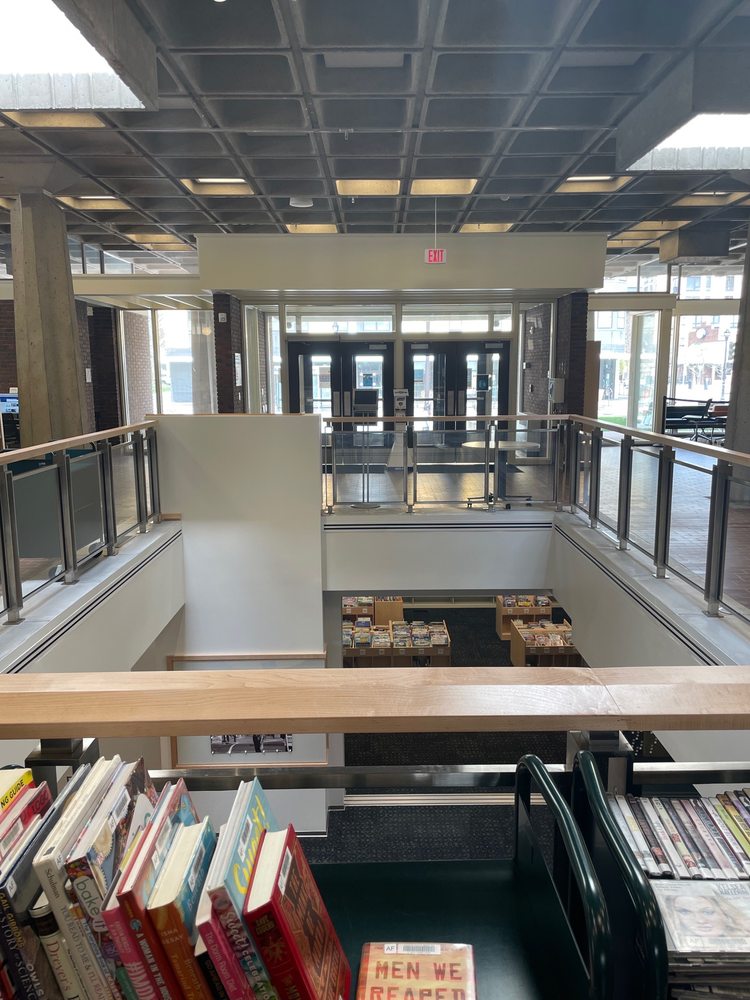 ARVONNE FRASER LIBRARY - Updated April 2025 - 11 Photos - 1222 4th St ...