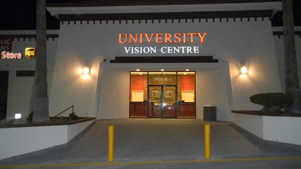 UNIVERSITY VISION CENTRE - WESTSIDE - Updated December 2025 - 27 Photos ...