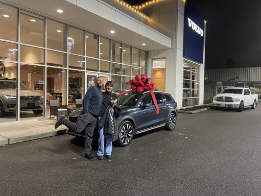 VOLVO CARS TACOMA - Updated December 2025 - 45 Photos & 122 Reviews ...