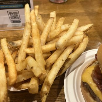 LIONS TAP FAMILY RESTAURANT - Updated January 2026 - 271 Photos & 525 ...