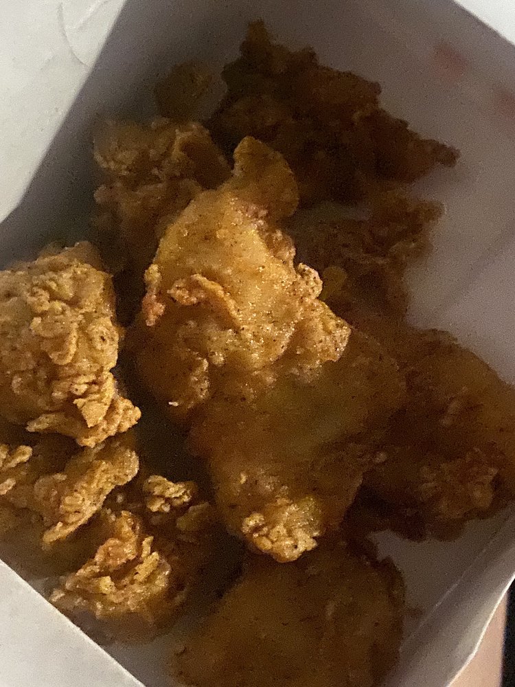 KFC - Updated December 2025 - 27 Reviews - 6130 E Mockingbird Ln ...