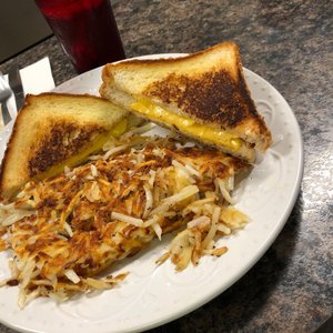 NADINE’S - 69 Photos & 141 Reviews - American (Traditional) - 19 S 27th ...