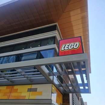 LEGO STORE DOWNTOWN SUMMERLIN - Updated September 2025 - 57 Photos & 21 ...