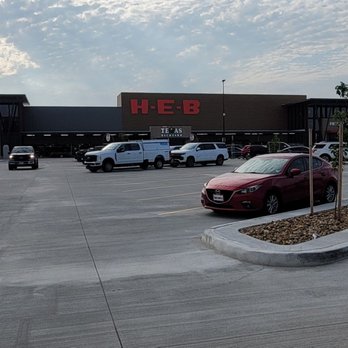 HEB - Updated December 2025 - 28 Photos - 16000 Woodland Hills Dr ...