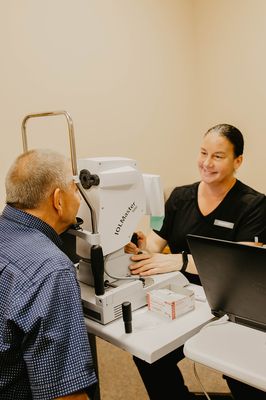 EYE ASSOCIATES - Updated January 2026 - 24 Photos & 21 Verified Reviews ...