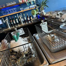 SALTY GIRLS - SEQUIM SEAFOOD - Updated January 2026 - 492 Photos & 505 ...