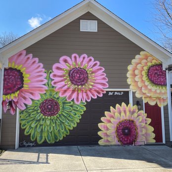 BROAD RIPPLE FLOWER ALLEY - Updated December 2025 - 80 Photos - 6101 ...