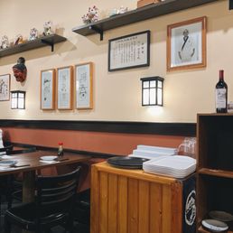 MANEKI - Updated January 2025 - 2028 Photos & 1312 Reviews - 304 6th ...