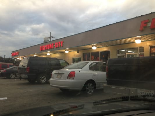 DISCOUNT CITY MARKET - Updated December 2025 - 2013 S Claiborne Ave ...