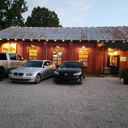 RUSTIC ROOTS - Updated July 2025 - 154 Photos & 139 Reviews - 20 Cheves ...