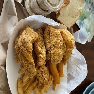 CATFISH FLOYD’S - 27 Photos & 87 Reviews - 710 Ann Arbor Ave, Dallas ...