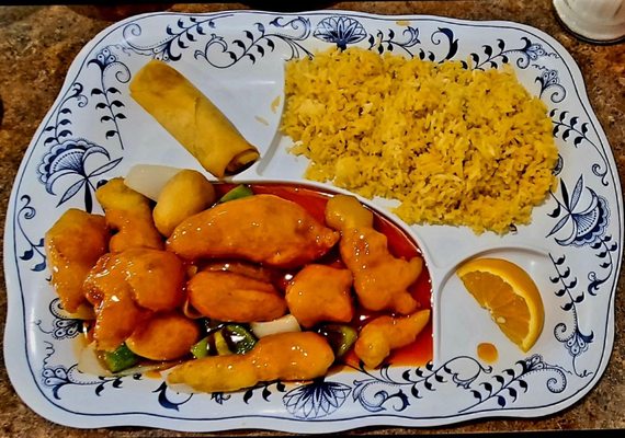 GOLDEN VILLAGE - Updated January 2026 - 28 Photos & 41 Reviews - 405 E ...