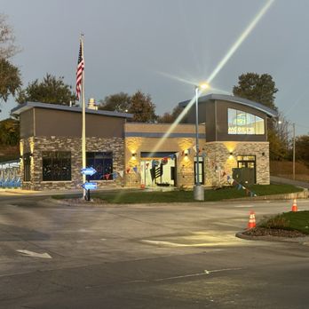 MCBEE’S COFFEE N CARWASH - Updated December 2025 - 3016 N Belt Hwy, St ...