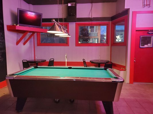 HAPPY HOUR INN - Updated June 2024 - 40 Photos - 124 W Water St, Oak ...