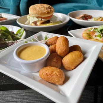 BARTINI - Updated July 2024 - 476 Photos & 615 Reviews - 2108 NW Glisan ...