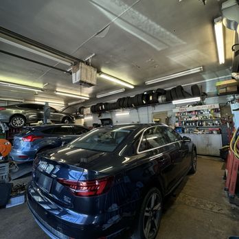 PRESTIGE AUTO GROUP - Updated May 2025 - 26 Photos - 6970 Fairfax Dr ...