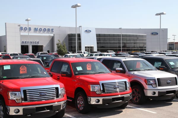BOB MOORE FORD - Updated January 2026 - 60 Reviews - 8948 S I-35 ...