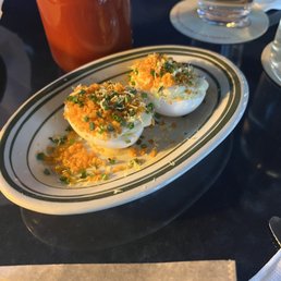 SETTLE DOWN TAVERN - Updated January 2026 - 217 Photos & 169 Reviews - 117 S Pinckney St ...