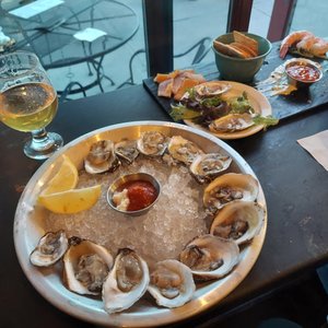 THE ALBANY ALE & OYSTER - 430 Photos & 352 Reviews - 281 New Scotland ...