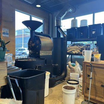 THE GIDDY GOAT COFFEE ROASTERS - Updated August 2024 - 352 Photos & 160 ...