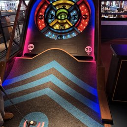 PUTTSHACK - EDINA - Updated January 2025 - 504 Photos & 29 Reviews ...