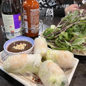 PHO PLUS - Updated July 2025 - 139 Photos & 174 Reviews - 68 W Ctr St ...