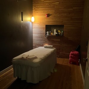 JUST RELAX SPA - Updated August 2024 - 21 Photos & 28 Reviews - 717 ...