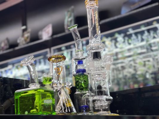 TREE HOUSSE SMOKE AND VAPE - Updated October 2025 - 20 Photos - 7898 ...