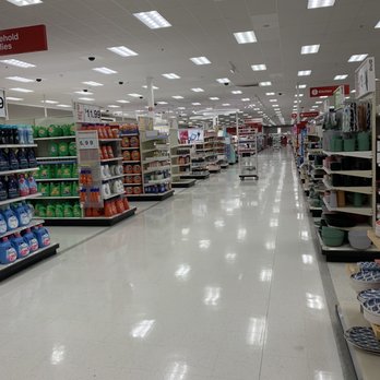 TARGET - Updated January 2025 - 50 Photos & 49 Reviews - 3265 Berlin ...