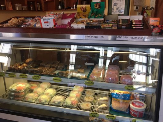 FRIENDS DELI - Updated October 2025 - 28 Reviews - 1010 Wayne Ave ...