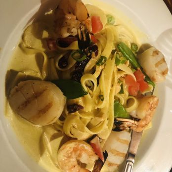 FLYING FISH GRILL - Updated May 2024 - 820 Photos & 981 Reviews ...