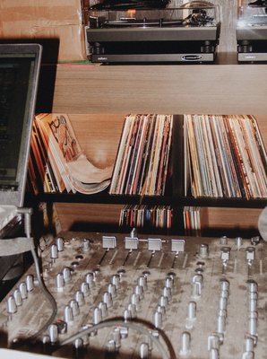 PROPER ORLANDO - 113 Photos & 30 Reviews - 112 S Orange Ave, Orlando ...