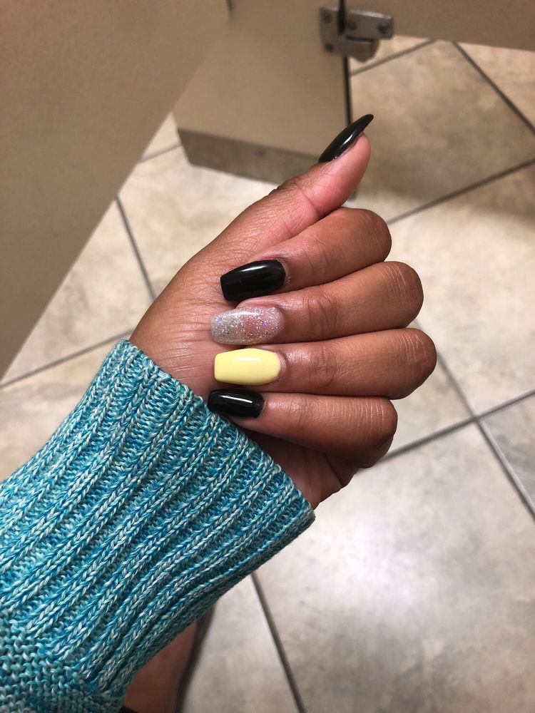 HI-TEK NAILS - Updated February 2025 - 34 Photos & 23 Reviews - 8719 ...