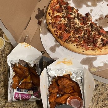 TNT PIZZA AND WINGS - Updated October 2025 - 24 Photos & 35 Reviews ...