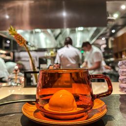 PINEAPPLE & PEARLS - Updated April 2025 - 2536 Photos & 467 Reviews ...