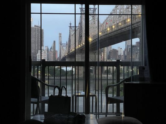 RAVEL HOTEL - Updated May 2025 - 443 Photos & 412 Reviews - 8-08 Queens ...