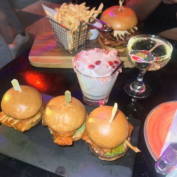 THE MEAN FIDDLER - 927 Photos & 849 Reviews - 266 W 47th St, New York ...