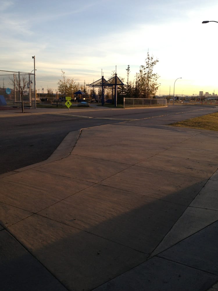 CALGARY ROTARY CHALLENGER PARK - Updated October 2025 - 3688 48 Avenue ...