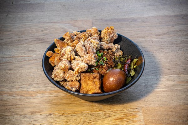 CHAT TEA - ONTARIO - Updated July 2024 - 173 Photos & 156 Reviews ...